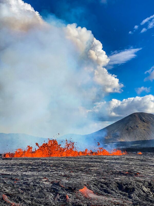 The Ultimate Guide to Iceland’s Latest Meradalir Eruption | Panorama ...